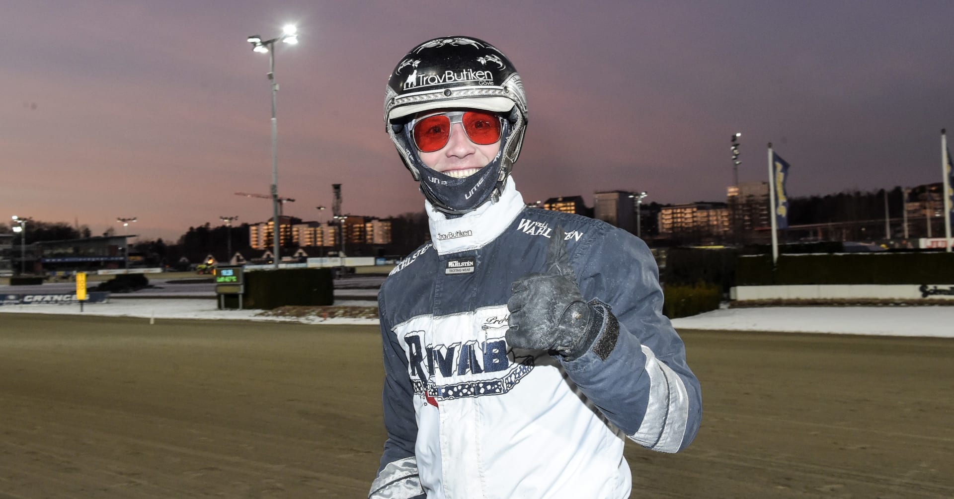 Sövik vann final - drömmer om Frankrike · Senaste nyheterna om trav ... Sövik vann final - drömmer om Frankrike · Senaste nyheterna om trav ...