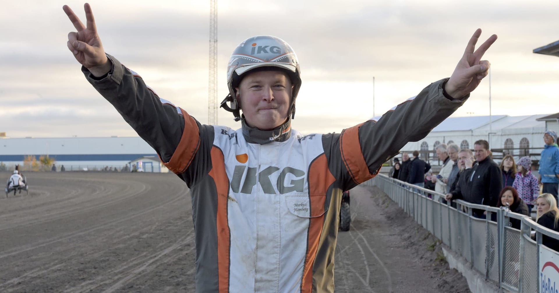 Hamberg tog sin första dubbel · Senaste nyheterna om trav · Travronden