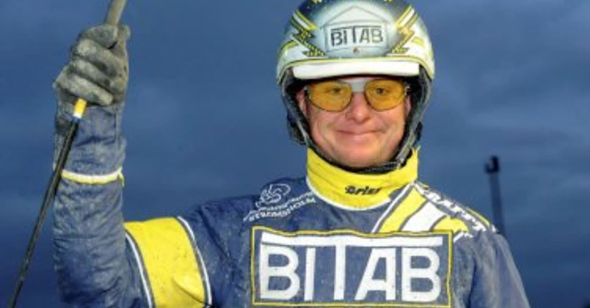 Tony har fyra chanser · Senaste nyheterna om trav · Travronden