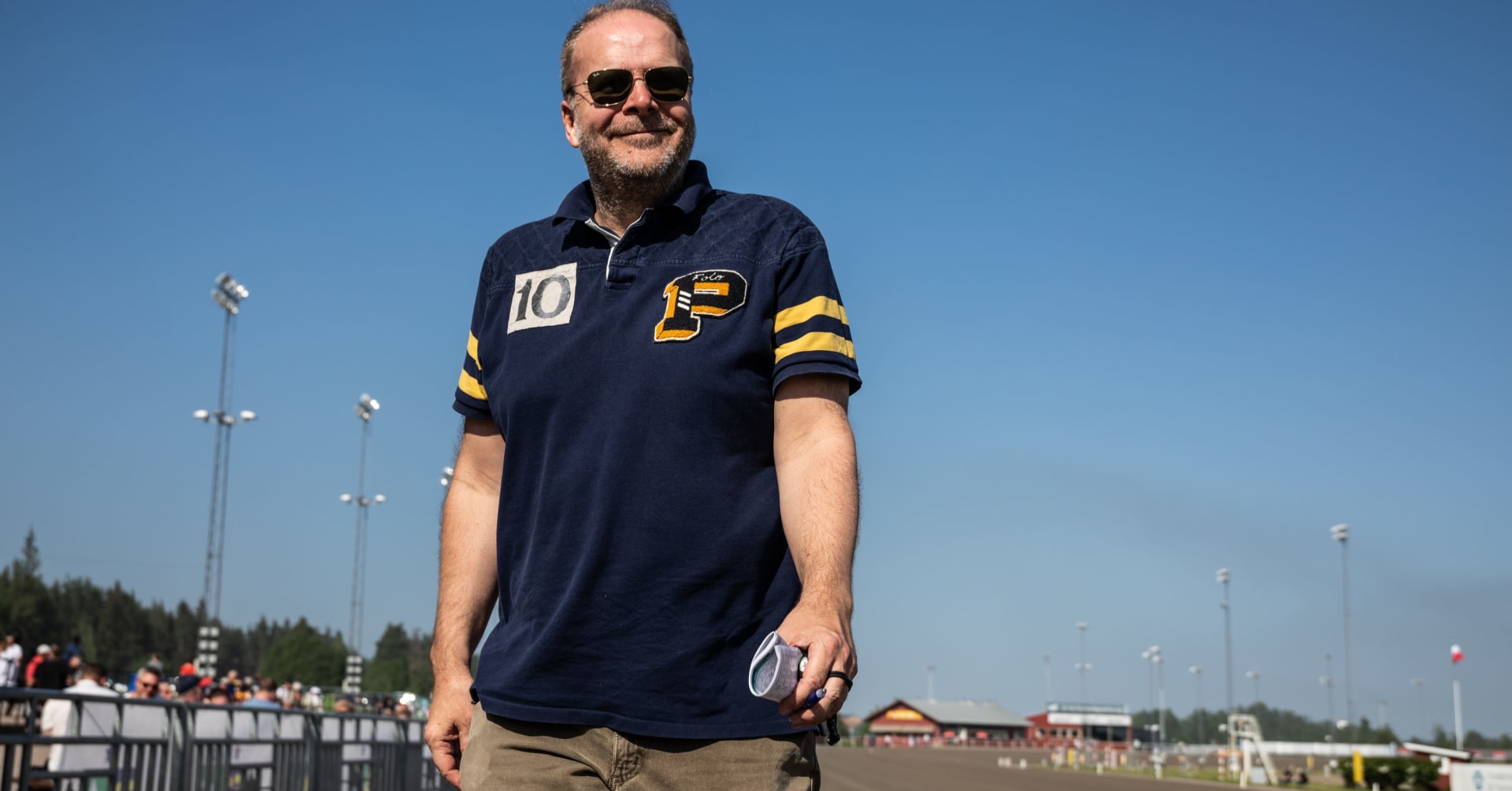 Unga kuskar intar Solvalla – en hel tävlingsdag · Senaste nyheterna om ...