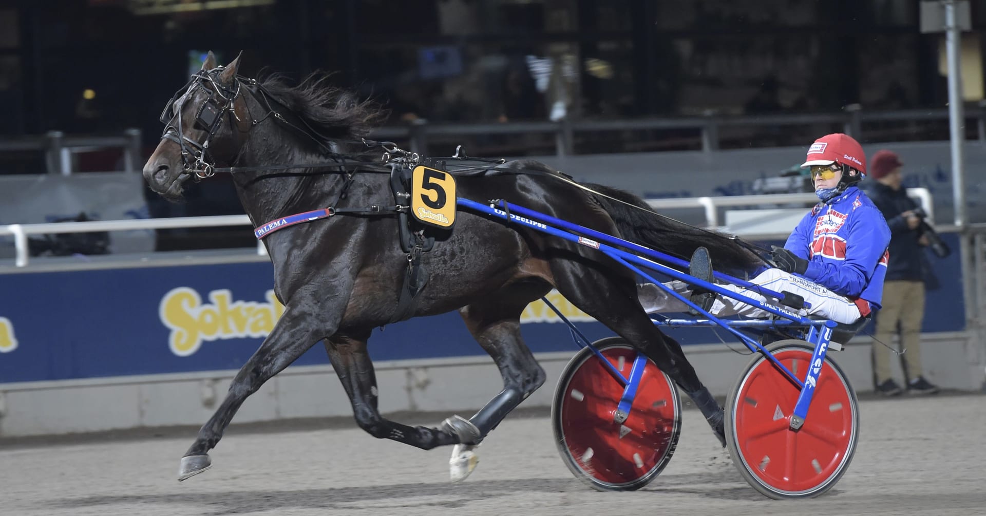 USA-importen byter regi - Finn Palema till Anders Eriksson · Senaste ...