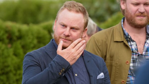 Darling Mearas är död · Senaste nyheterna om trav · Travronden
